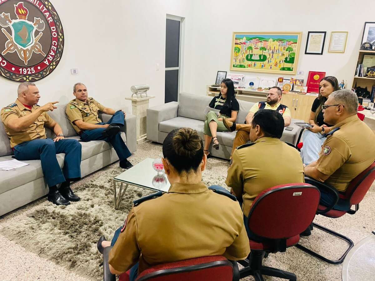 CBMCE e Samu Ceará realizam reunião de alinhamento técnico operacional